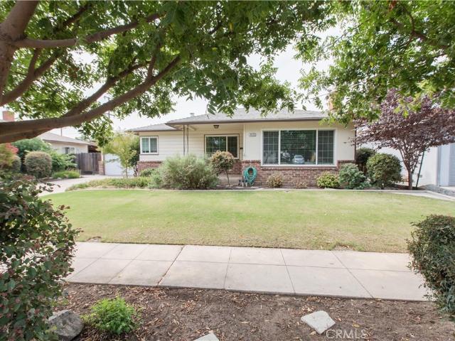 3522 E Redlands