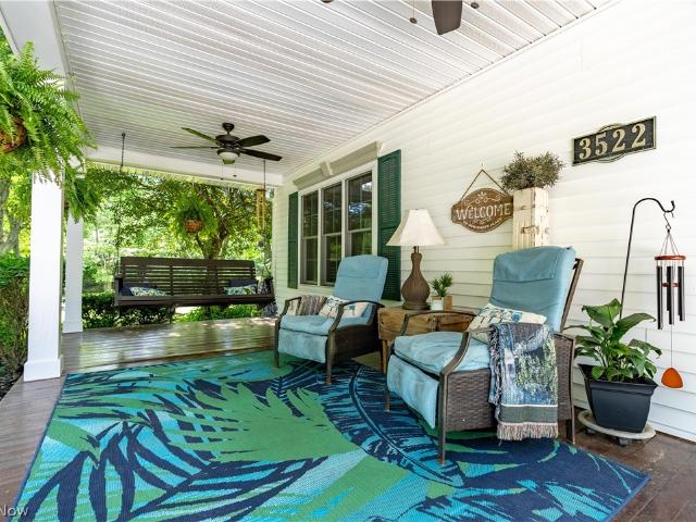 3522 Lovers Lane
