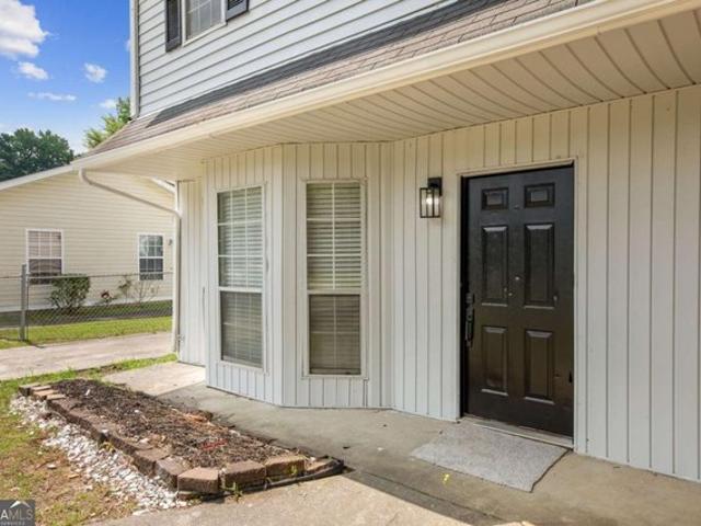 3522 Ten Oaks Ct, Powder Springs, GA 30127