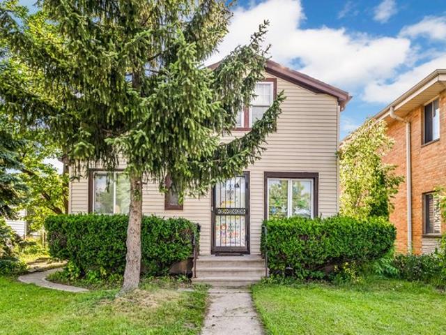 3523 N 76th St, Milwaukee, WI 53222