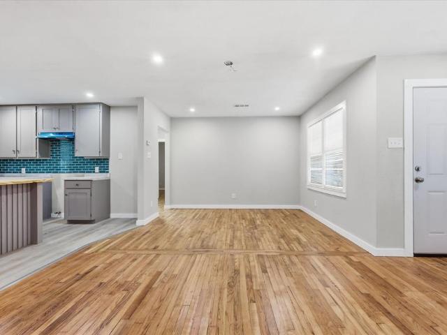 3523 Dutton Drive