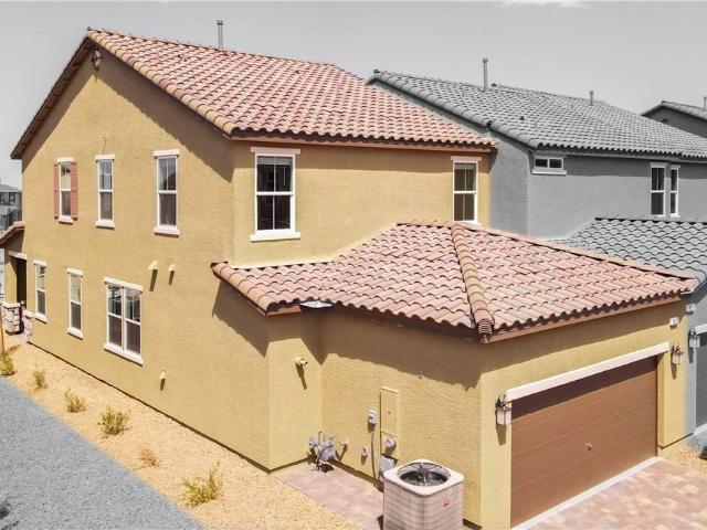 3523 Serravalle Ln, Henderson, NV 89044 | MLS #2768 | Compass