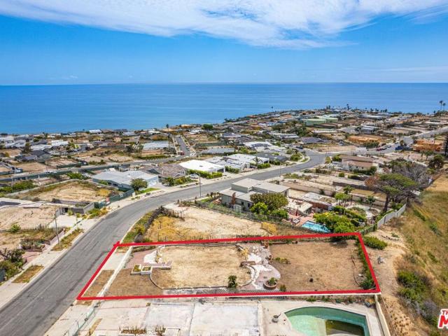 3523 Shoreheights Drive