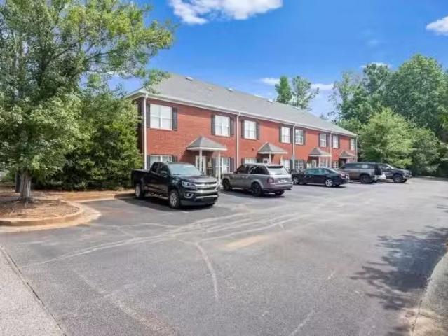 352 Corporate Center Ct, Stockbridge, GA 30281 MLS 10420106