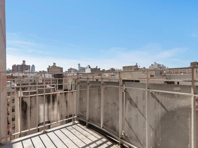 352 Cathedral Parkway, Unit 9C