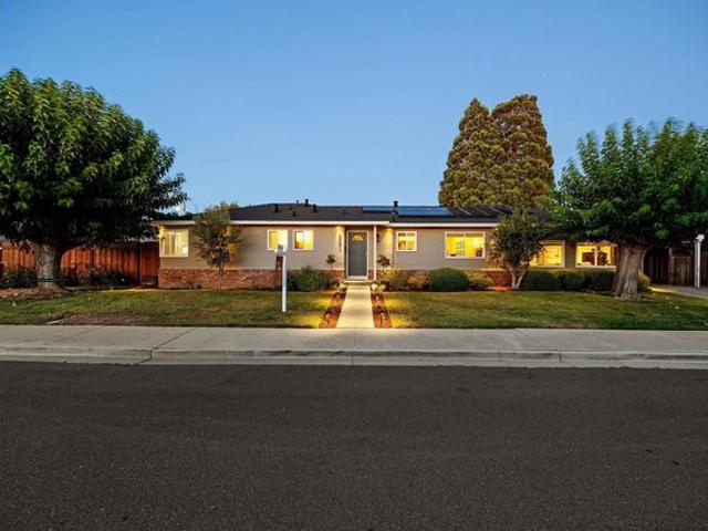 352 Cambridge Way, Livermore, CA 94550