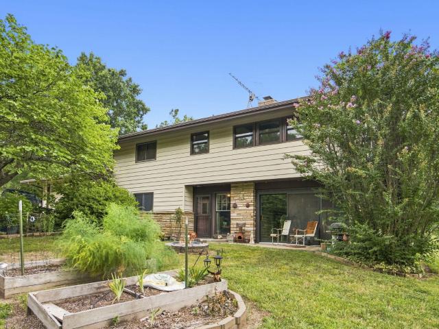 352 Clearspring Road
