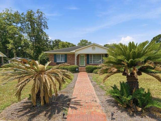 352 E Main St, Harleyville, SC 29448