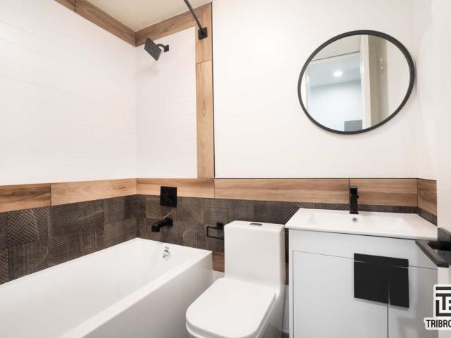 352 East 105th Street, New York, NY