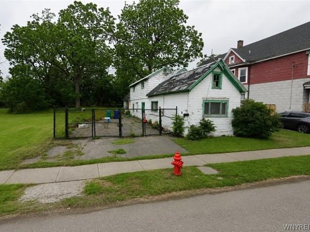 352 Fox St, Buffalo, NY 14211
