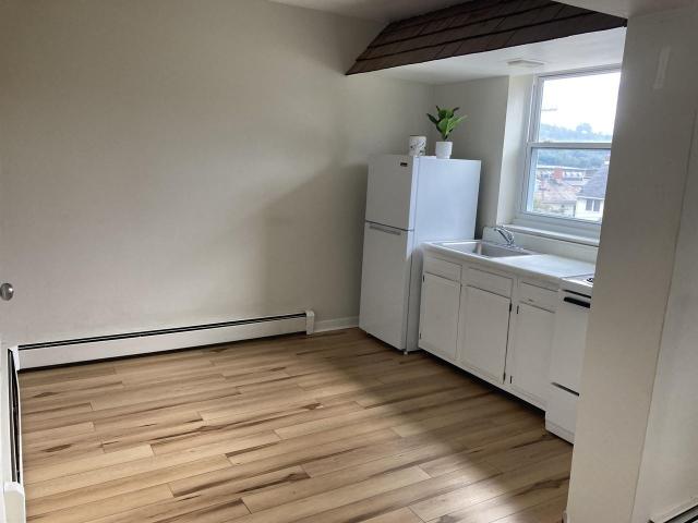 352 Freeport Road 1 Bedroom Apartment for Rent at 352 Freeport Rd, Fox Chapel, PA 15238 Fox Chapel