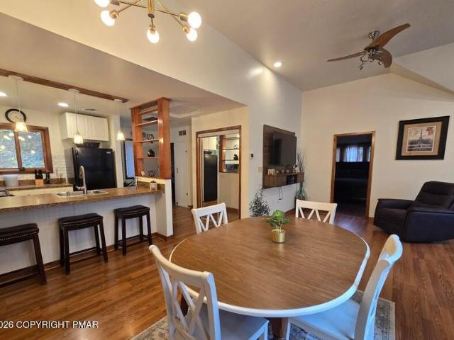 352 Hollow Road 11 #