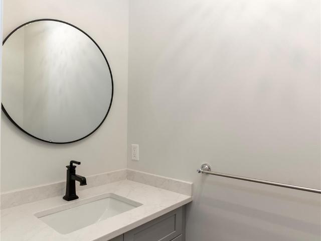 352 Holt Dr, Pearl River, NY 10965 | MLS #1026