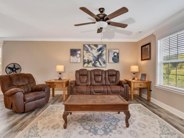 352 Hungry Hollow Road SE