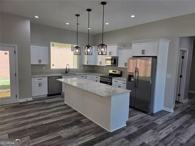 352 Oak Trace W