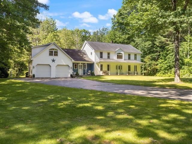 352 Log Cabin Rd, Arundel, ME 04046