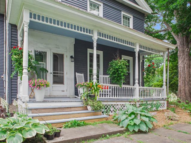 352 Main Street