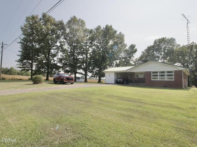 352 Milan Hwy, Trenton, TN 38382