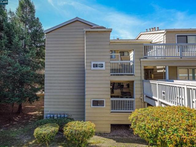 352 Mill Rd, Martinez, CA 94553
