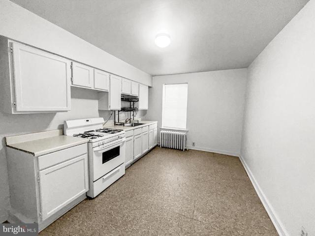 352 N Gross Street # 2
