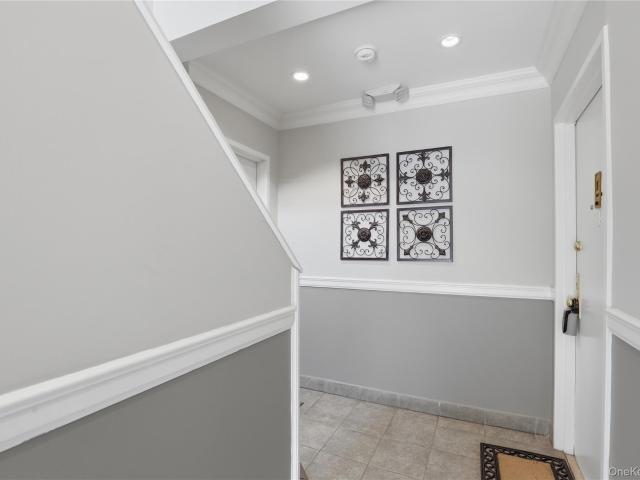 352 N State Road 1H