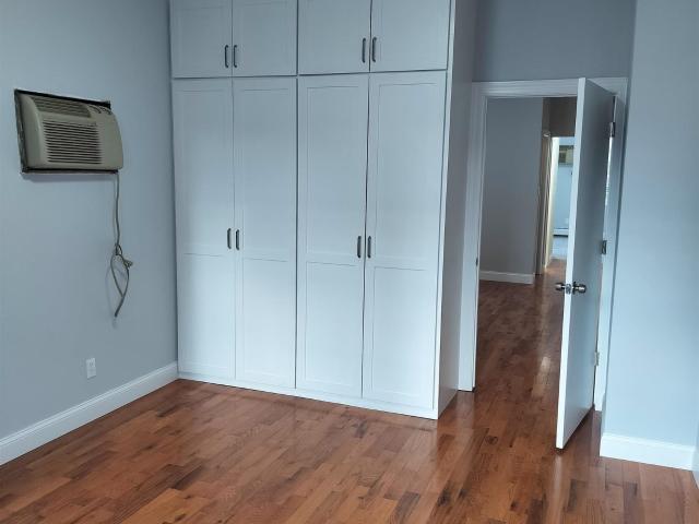 352 New York Ave # #1/#1L