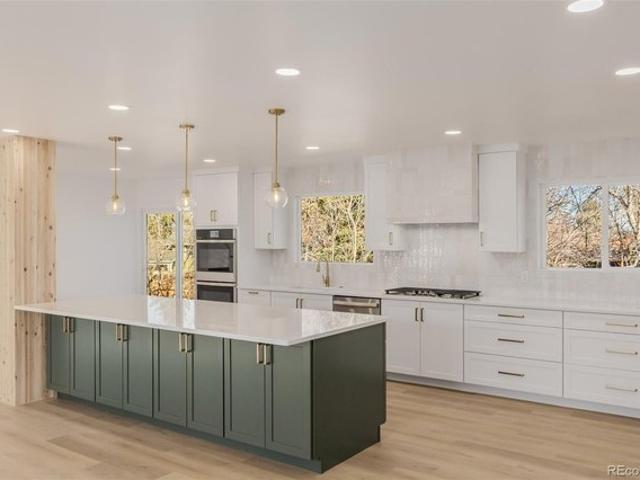 352 S Carr St, Lakewood, CO 80226