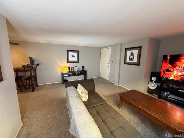 352 S Lafayette # 403