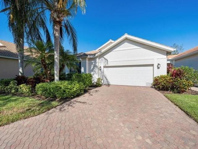 352 Steerforth Ct, Naples, FL 34110