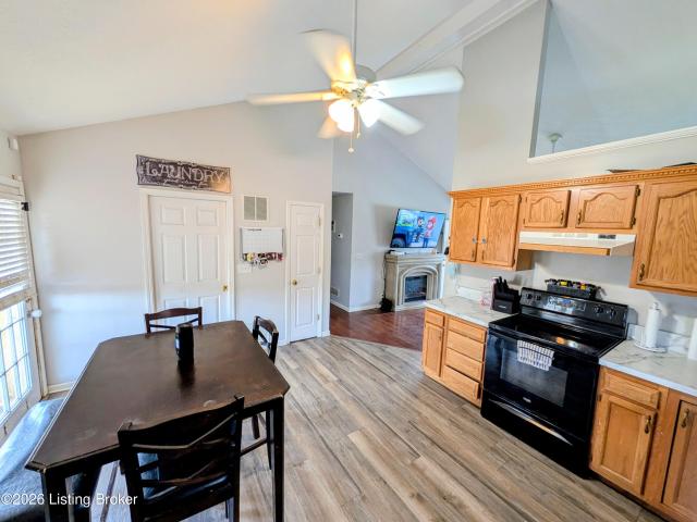 352 River Trace