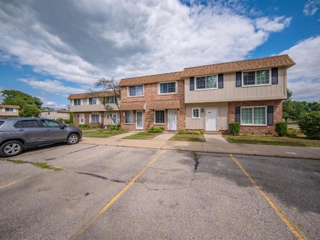 352 Riverbend Drive