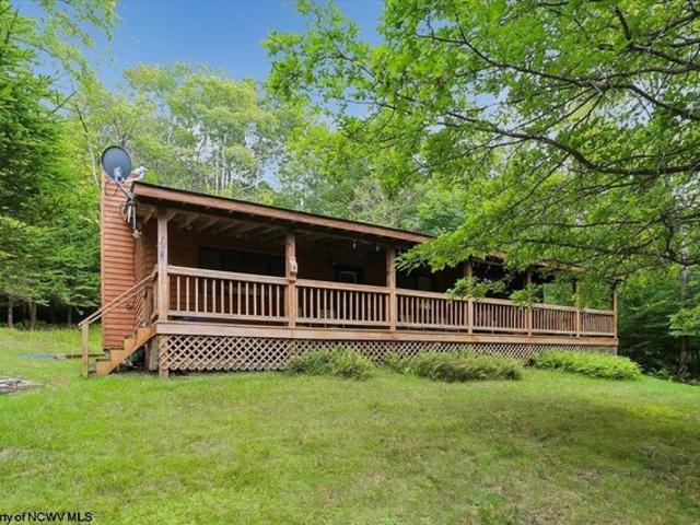 352 Ridge Rd, Davis, WV 26260