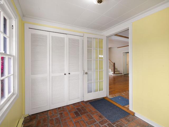352 ruby ave