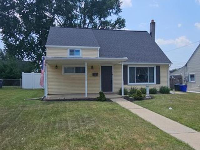 352 W Walnut St, Pottstown, PA 19464