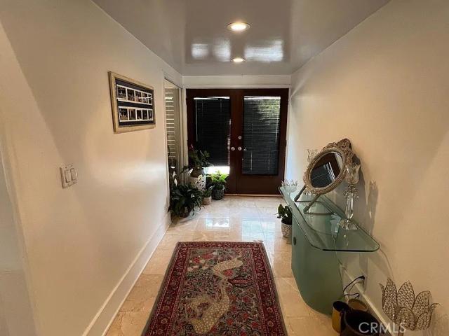352 West Road