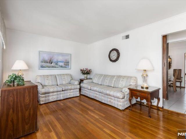 352 Wilson Avenue