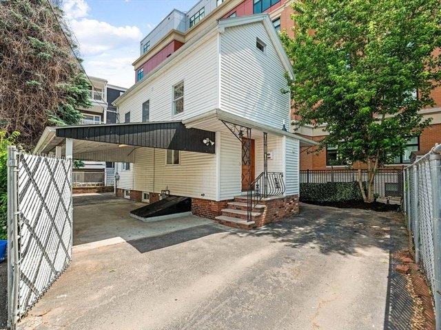 352R Somerville Ave, Somerville, MA 02143