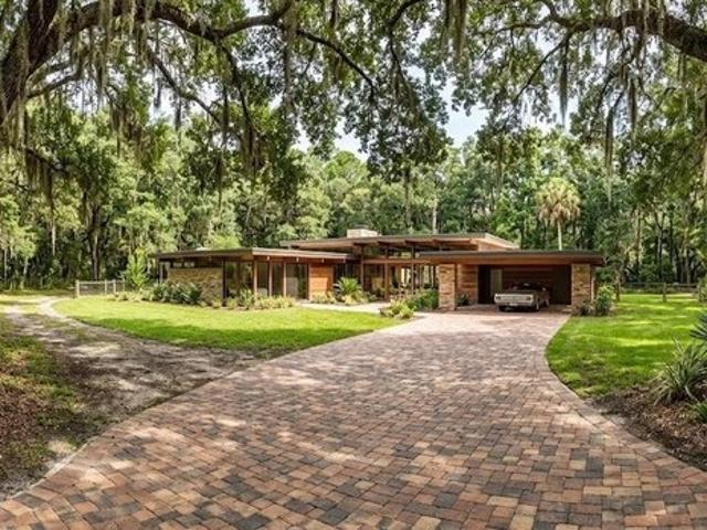 3534 Milton West Rd, Dover, FL 33527