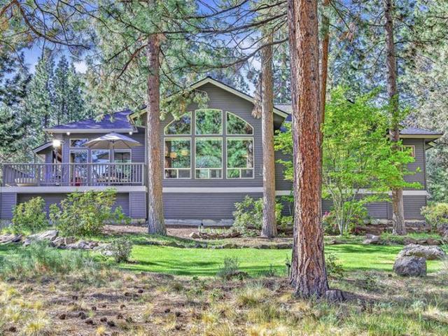 3534 NW McCready Dr, Bend, OR 97703