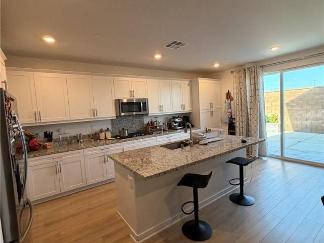 3534 S Meadowlark