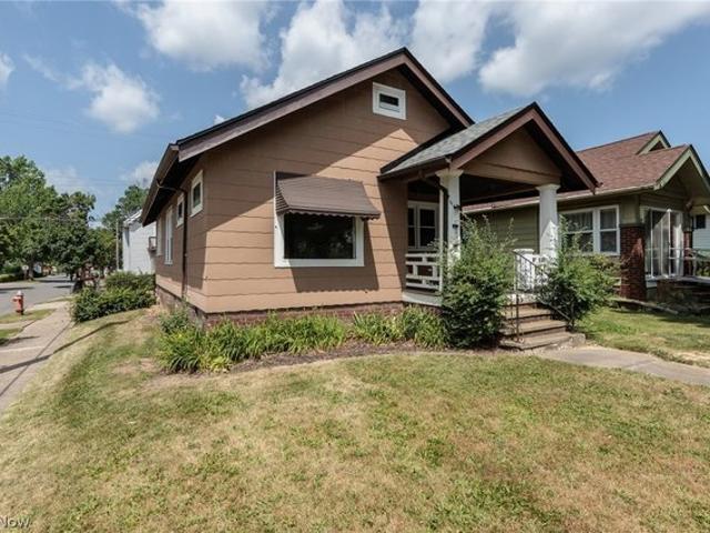 3534 W 123rd St, Cleveland, OH 44111