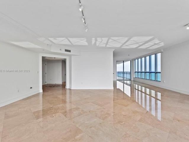 3535 Ocean Dr S #1805, Hollywood, FL 33019