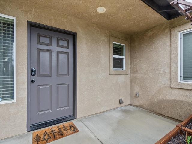 3535 Cazadero Way