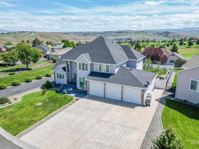 3535 Quailridge Dr