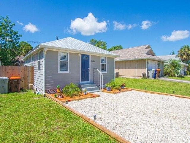 3535 3rd St, Vero Beach, FL 32968
