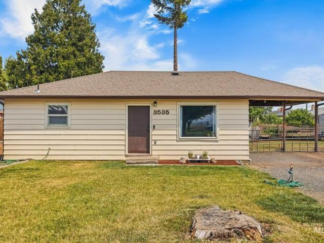 3535 6th St, Lewiston, ID 83501