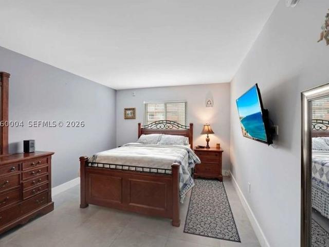 3536 NE 168th St Apt 206, North Miami Beach, FL 33160