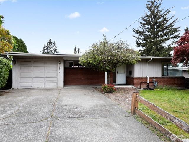 3536 NE 94th Street