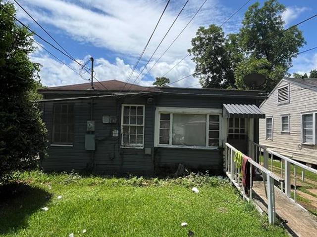3536 Darien Street