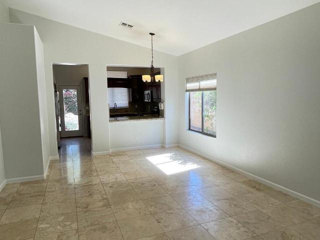 3536 W Spirit Lane